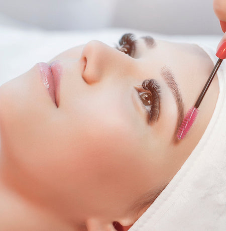 Brow Bar - Lola Lash